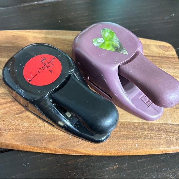 Design | Paper Craft Hole Punches Heart And Circle | Poshmark